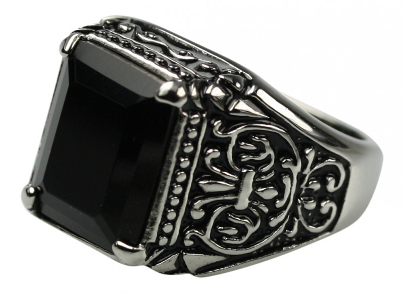 Gothic Ring